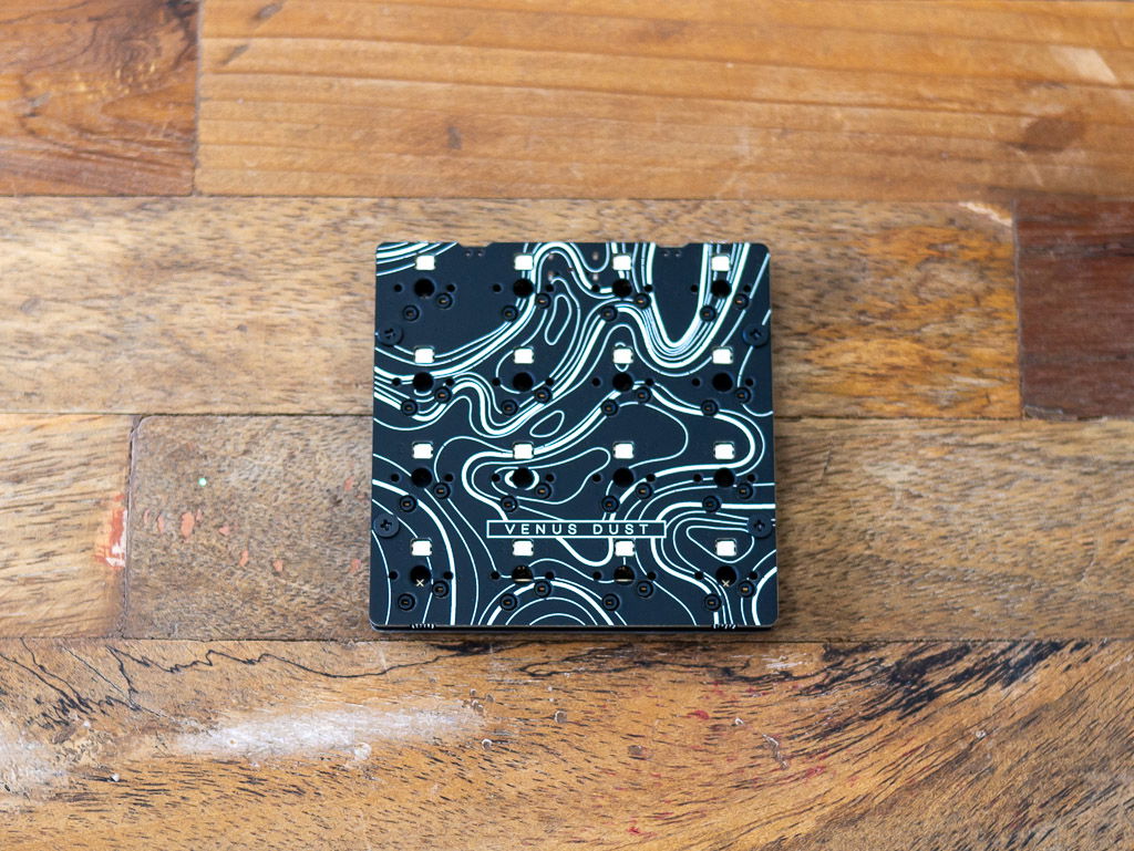 Assembling Keybow 2040