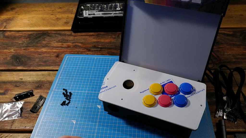 Assembling your 8" or 10" Picade with PICO-8 - 2020 Edition