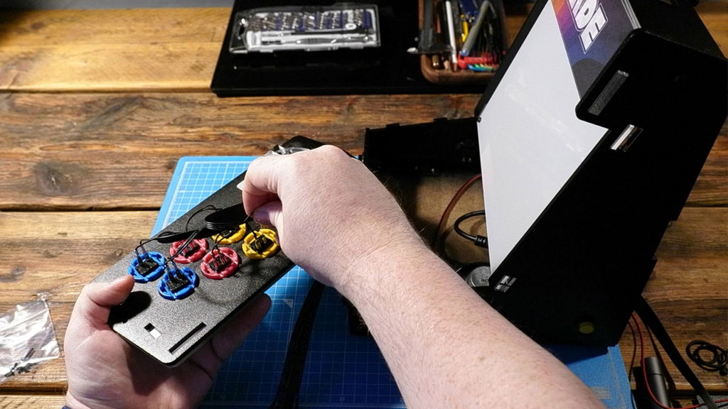 Assembling your 8" or 10" Picade with PICO-8 - 2020 Edition